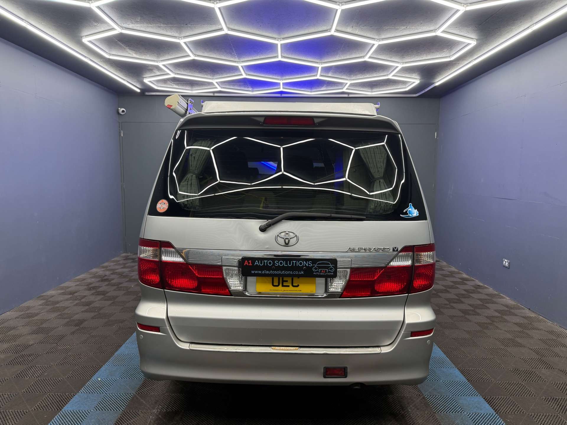 Used Toyota Alphard V for sale in Maidenhead, Berkshire | A1 Auto Solutions