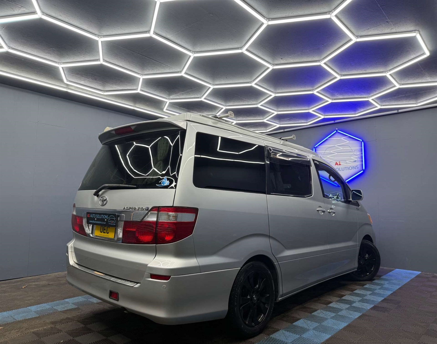 Used Toyota Alphard V for sale in Maidenhead, Berkshire | A1 Auto Solutions
